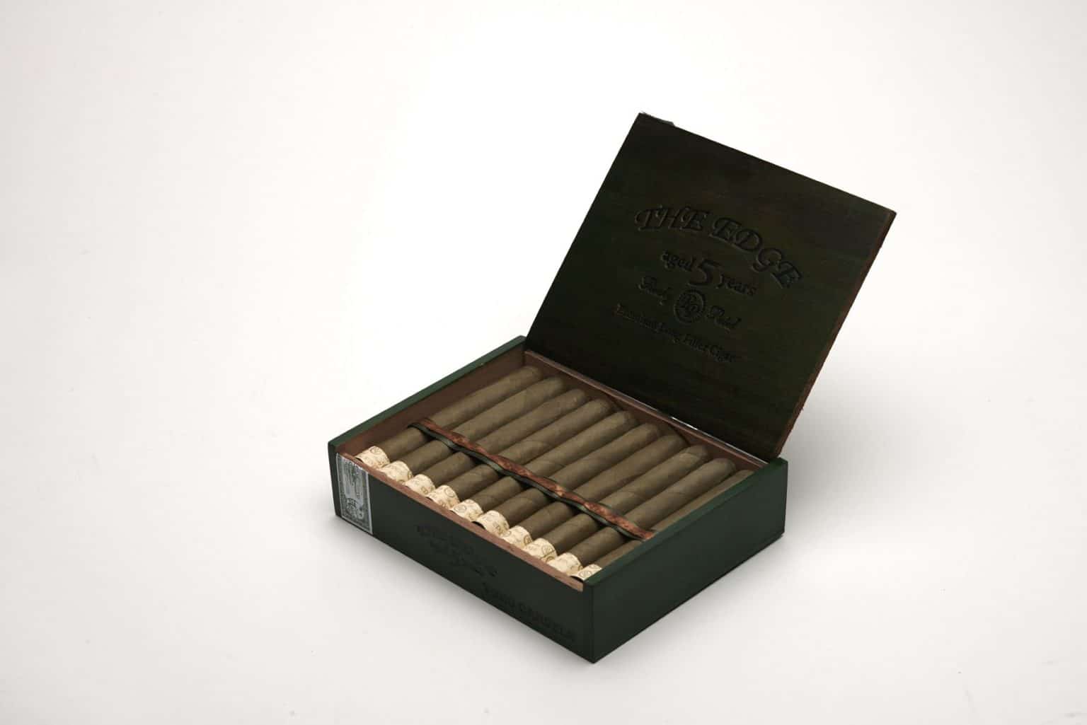 Cigar | The Edge Candela - Rocky Patel Premium Cigars