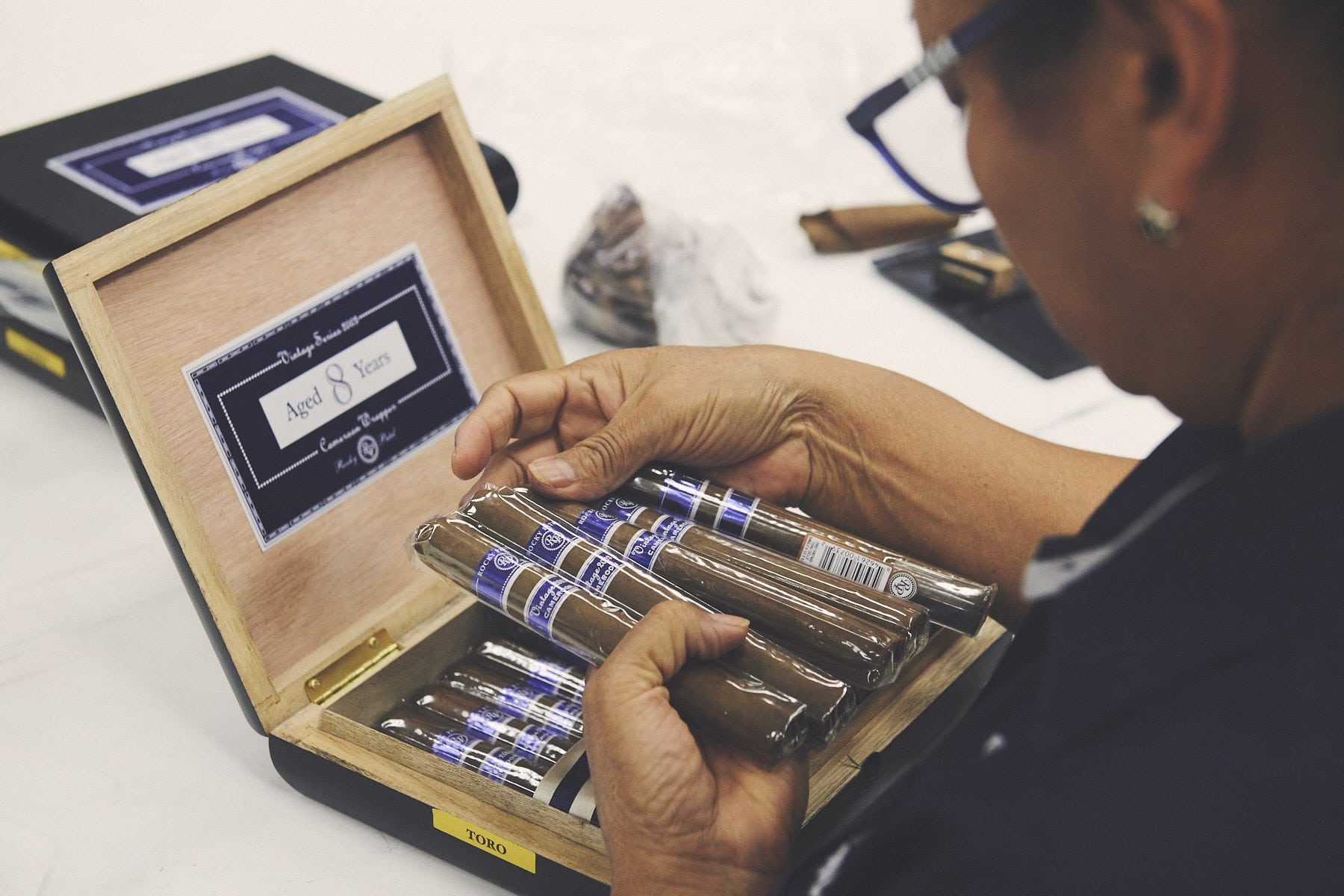 Chapter 10. Banding & Boxing - Rocky Patel Premium Cigars
